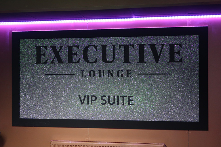 VIP SUITE - Executive Lounge